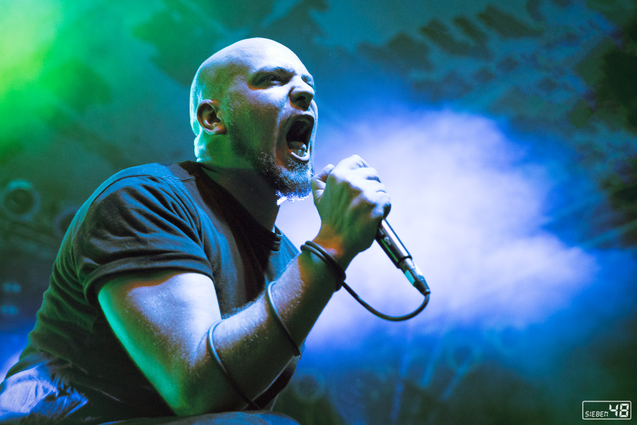 Uneven Structure | sieben48